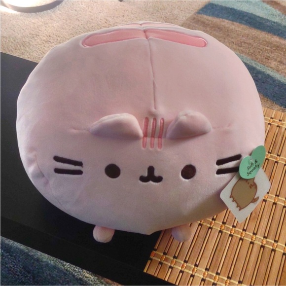 Pusheen | Other | Nwt Big Round Pink Pusheen | Poshmark